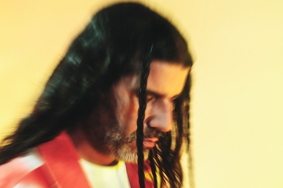 QUANTIC | マルチインストゥルメンタリスト、DJ、コンポーザー、プロデューサーのウィル・ホランドことクァンティック。高揚感と喜びに満ち ...